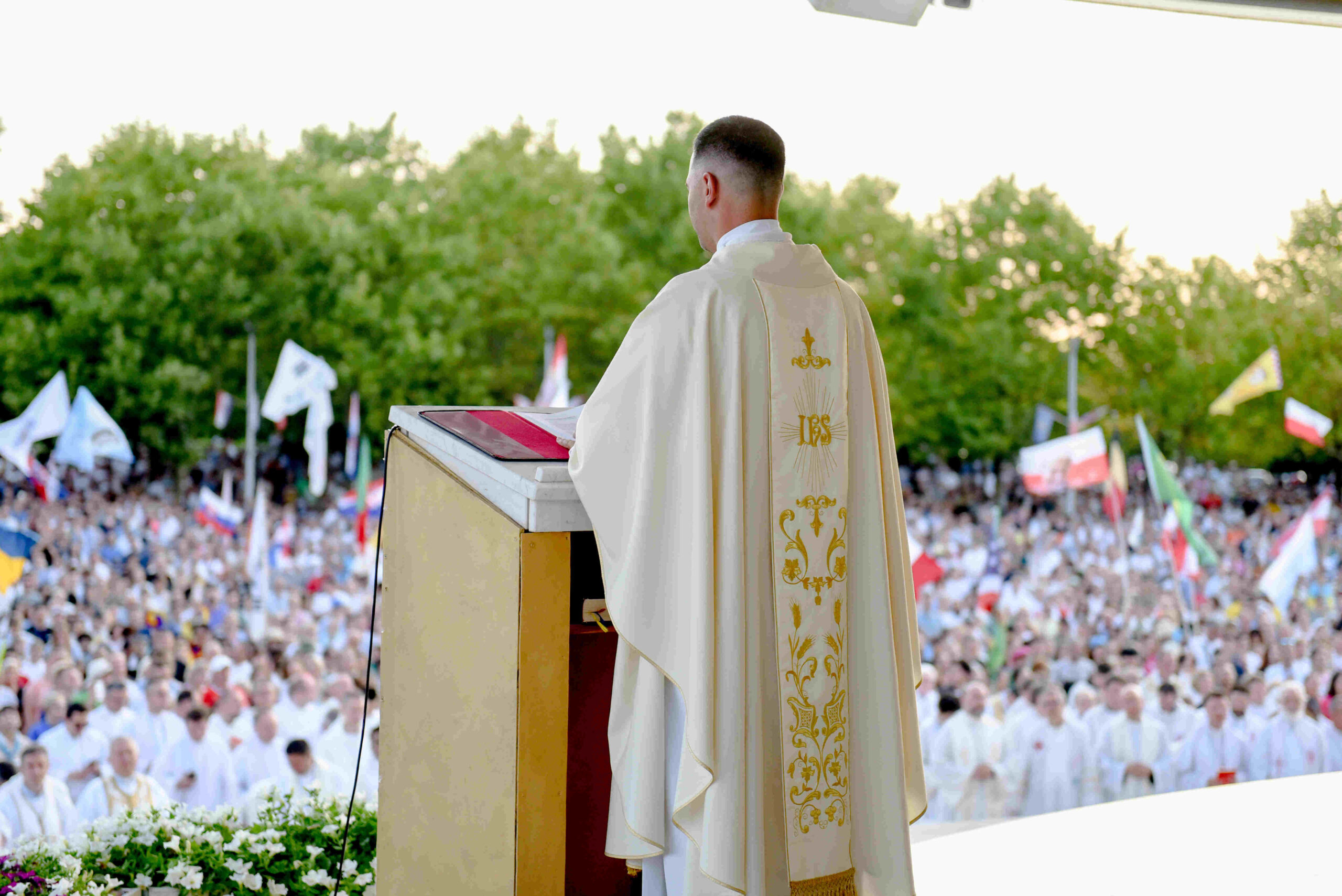 Četvrti dan 35. Mladifesta – Fra Zvonimir Pavičić: Ako te je strah, idi ...